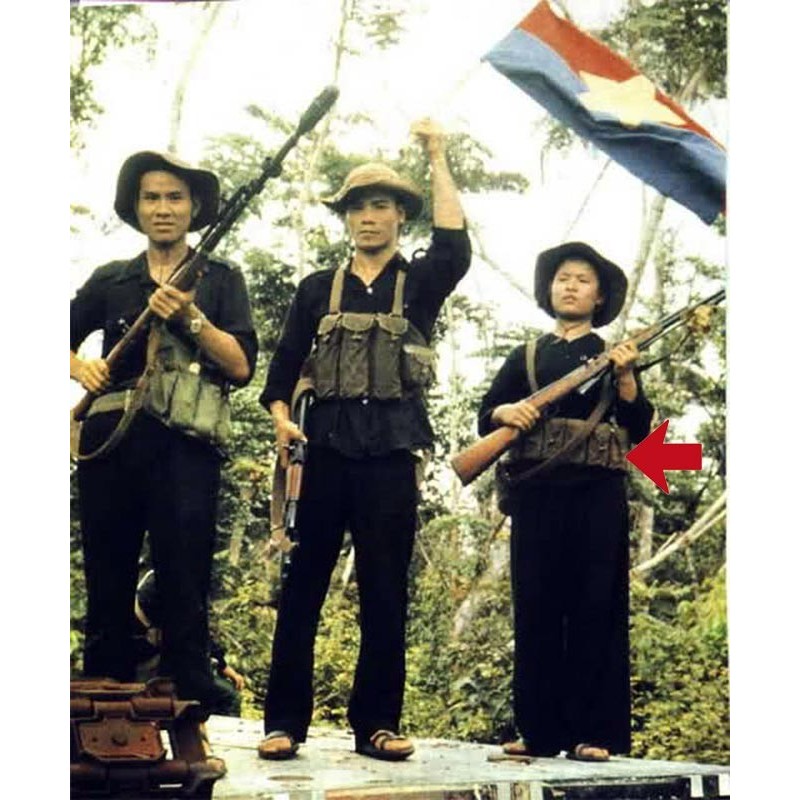 CHALECO "CHICOM SKS" VIETCONG COMO NUEVOS DATADOS 1975-79