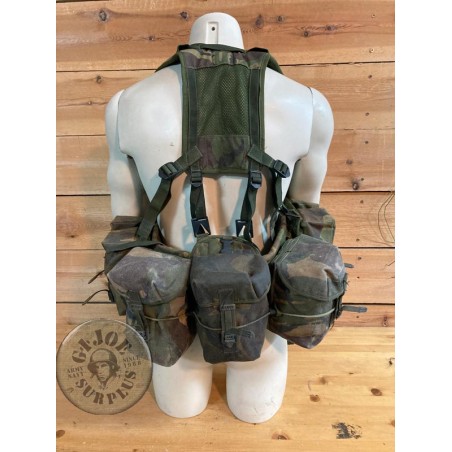 BRITISH ARMY COMPLETE PLCE COMBAT SYSTEM USED