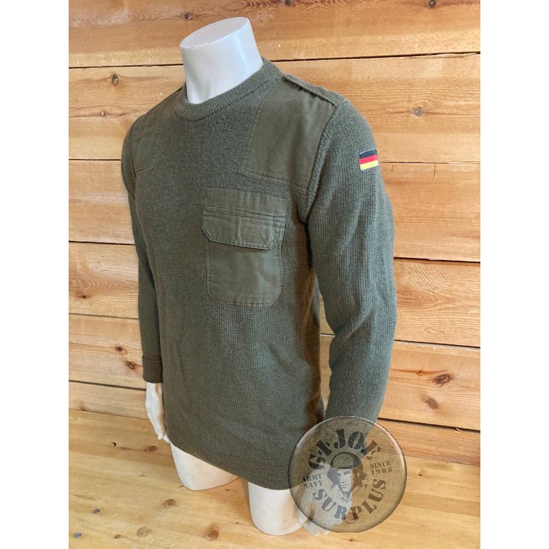 GERMAN ARMY WOOL SWEATER USED