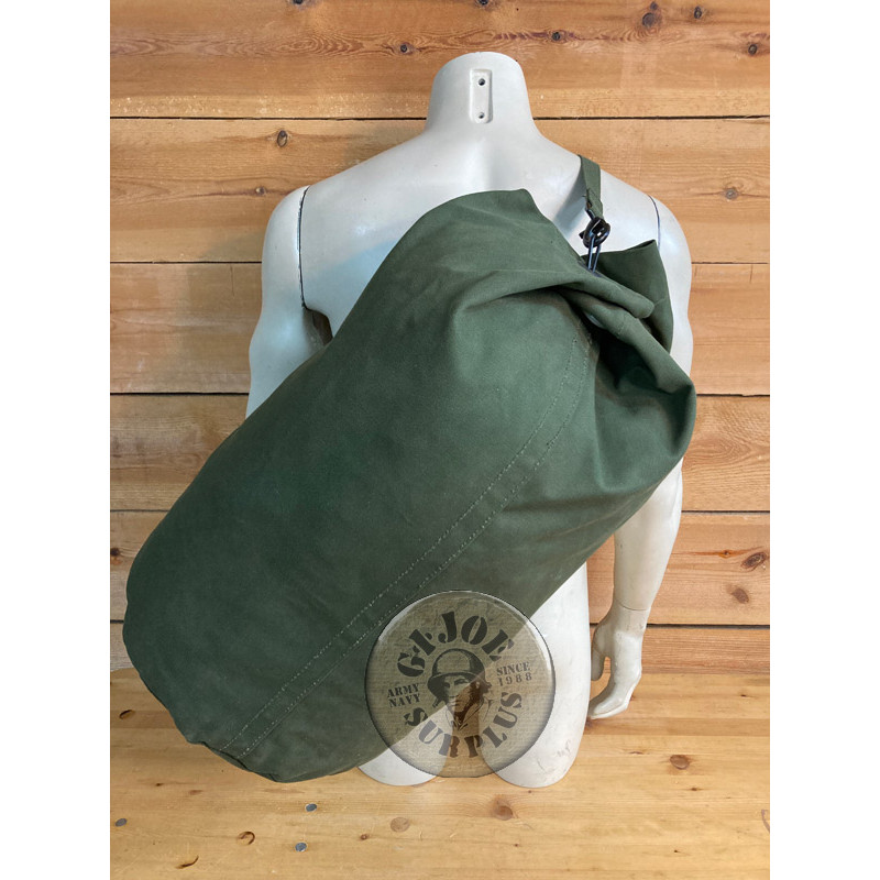 DUTCH ARMY SMALL DUFFLE BAG AS NEW CONDITION USED