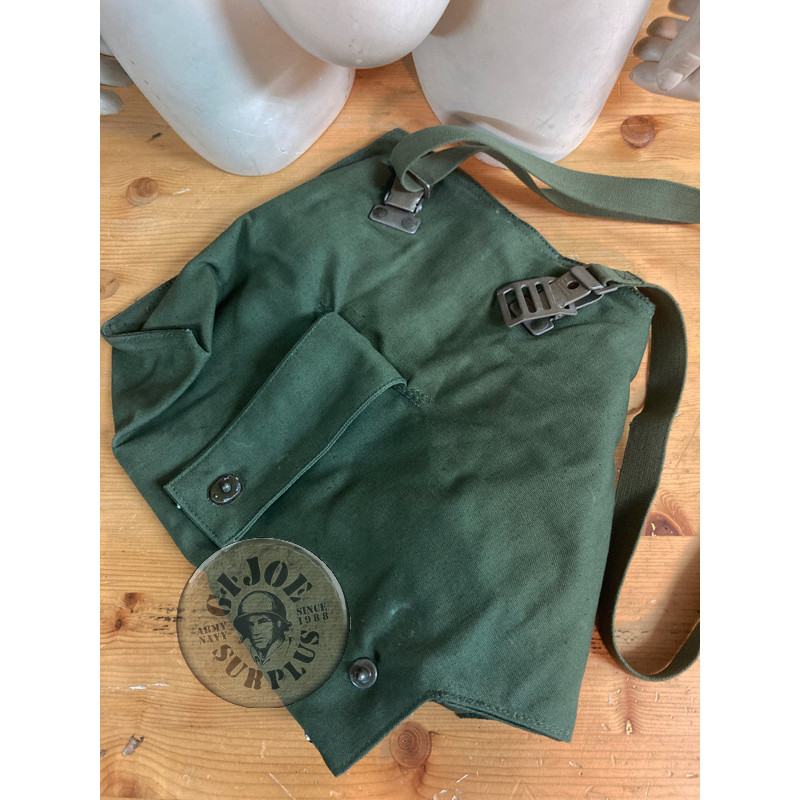 SWEDISH ARMY GAS MASK SIDE BAG