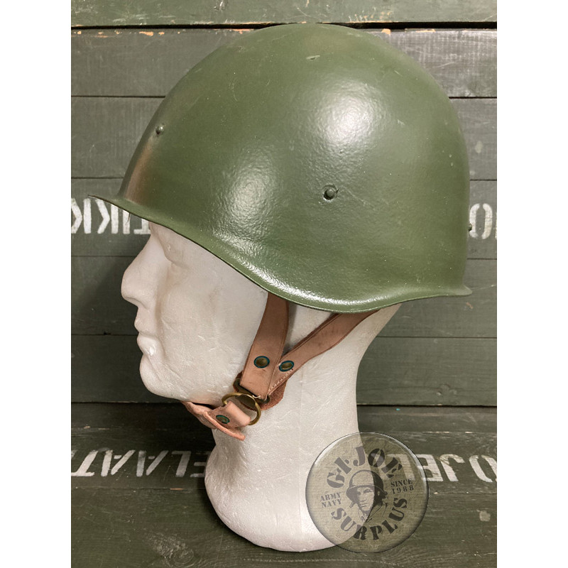 HUNGARIAN ARMY IRON HELMET "M70" NEW/AS NEW