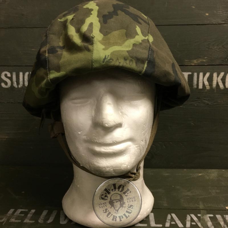 CZECH ARMY M95 CAMO HELMET COVER AS NEW