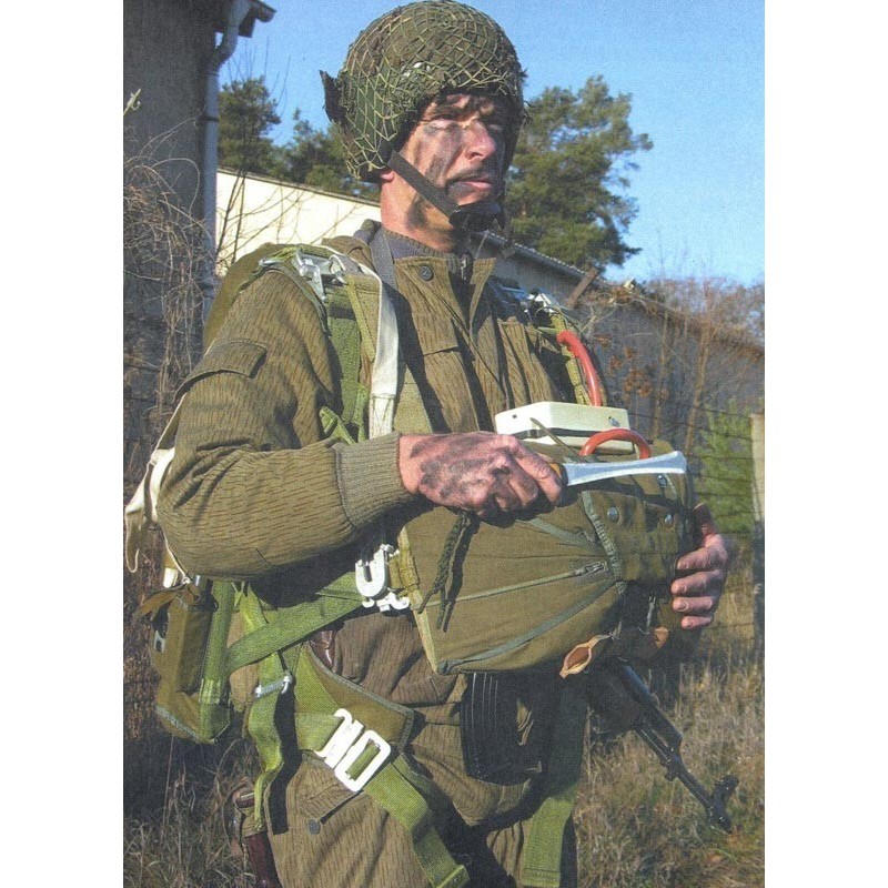 XSOLD!!! PARATROOPER PATCH EAST GERMAN ARMY BRAND NEW